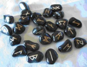 RUNAS: Todo lo que Necesitas Saber - Tirada de Runas Online Gratis